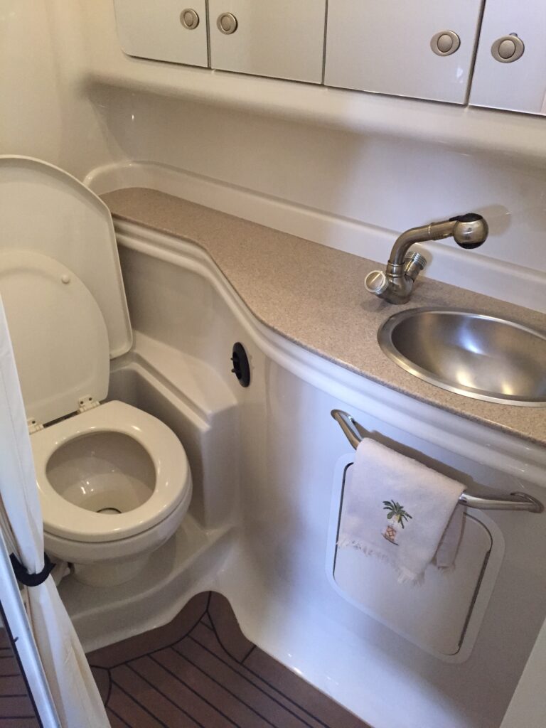 37' Sea Ray Sundancer - Boat & Yacht Rentals near Bay Harbor | Premier ...