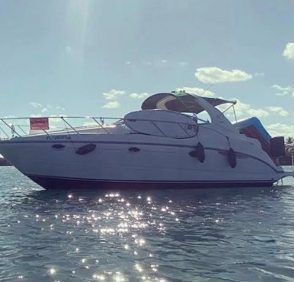 35' Maxum 3500 - Boat yacht rental near Bay harbor